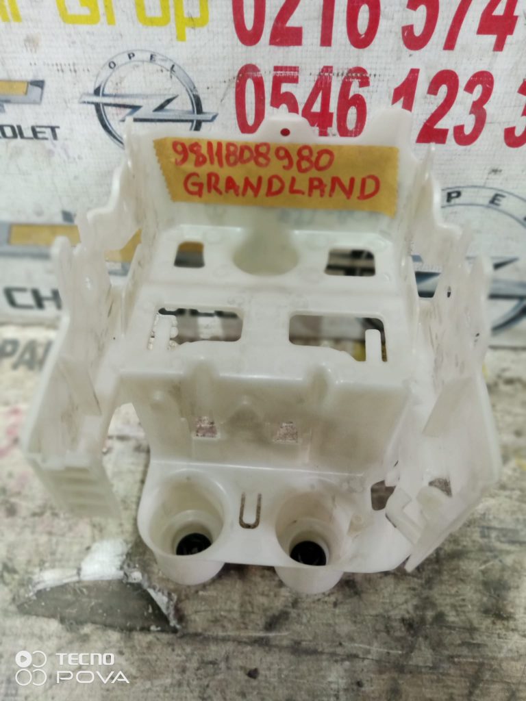 GRANDLAND BSI BAĞLANTI KUTUSU OEM 9811808980 – Opel Chevrolet Çıkma ...